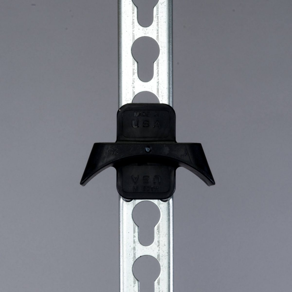 Keyhole Pinless Reversible Nylon Jump Cups Black - Potter Steel Service ...